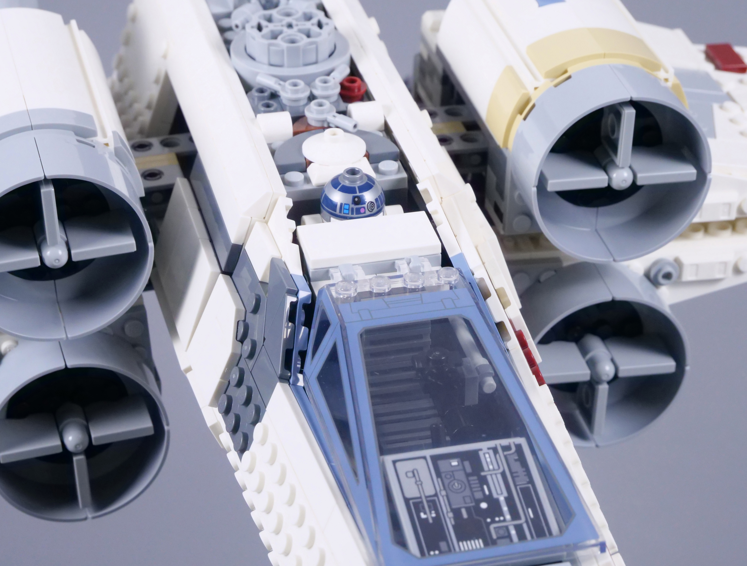 LEGO Star Wars 75355 X-wing Starfighter review | Brickset